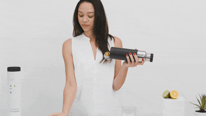 Fizzing Bottle: The Best Thing Since Bottled Water | Indiegogo