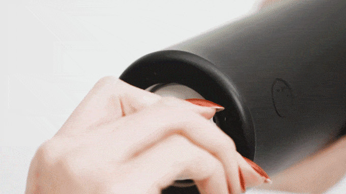 Fizzing Bottle: The Best Thing Since Bottled Water | Indiegogo