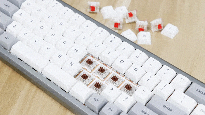 Epomaker GK68XS Bluetooth Mechanical Keyboard | Indiegogo